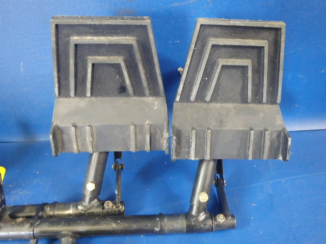 Cessna NPN BRAKE AND RUDDER PEDALS
